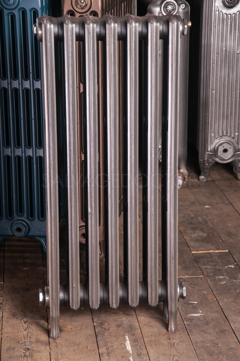 Crane 4 column cast iron radiator 925mm high in polish - Salvage Doctor ...