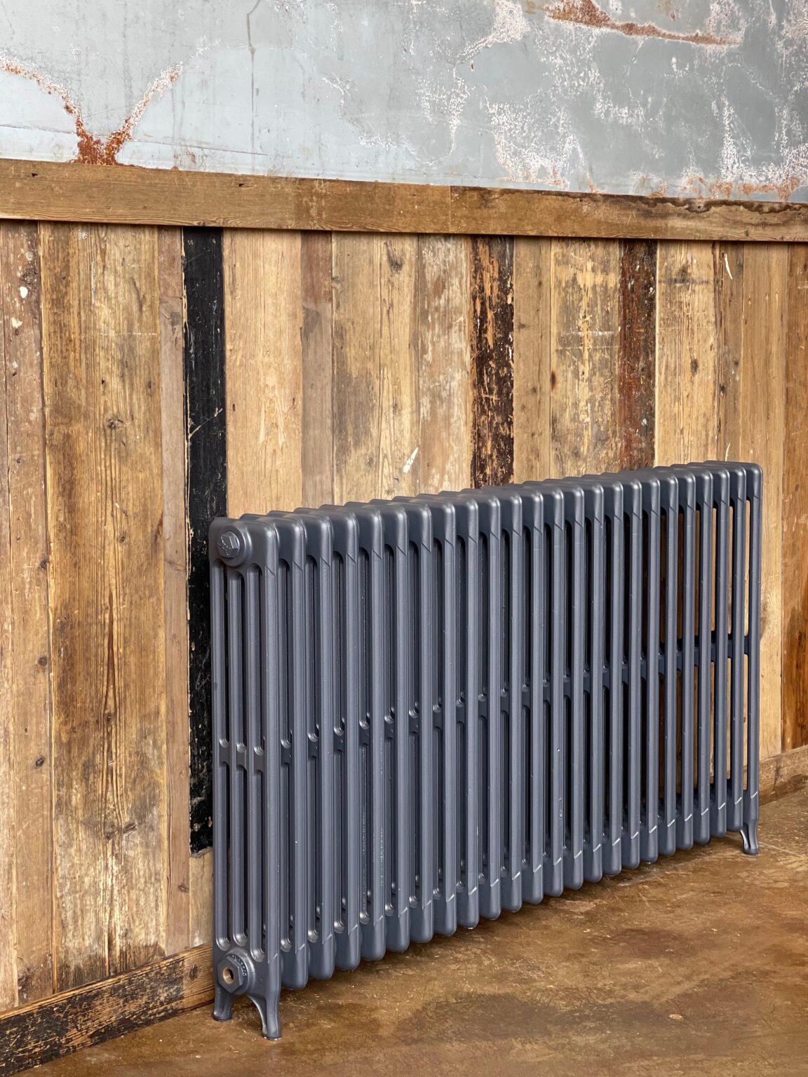 Classic radiators Archives - Salvage Doctor - Cast Iron Radiators