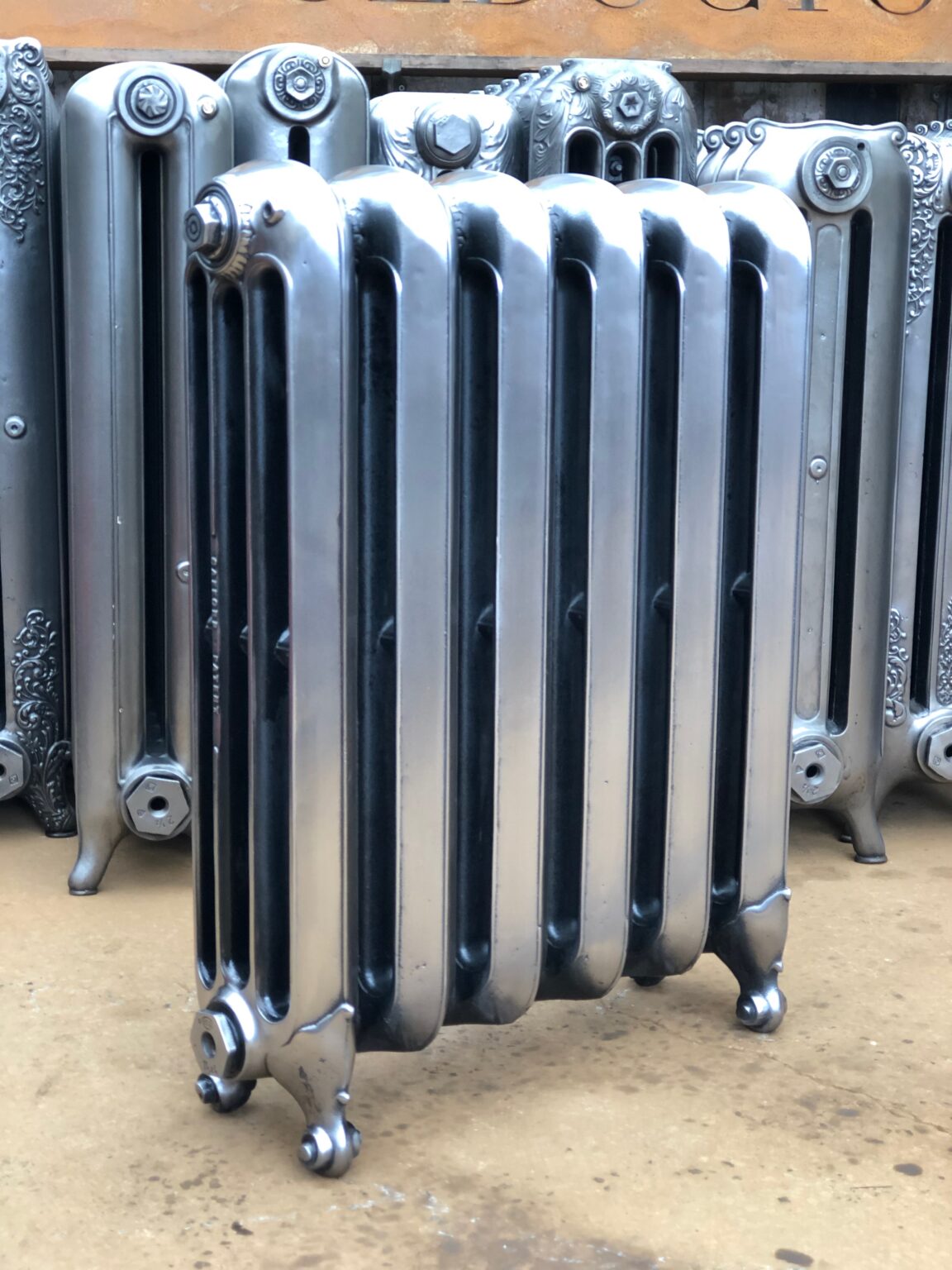 820mm High 650mm Long Safford Plain Four Column Cast Iron Radiator ...