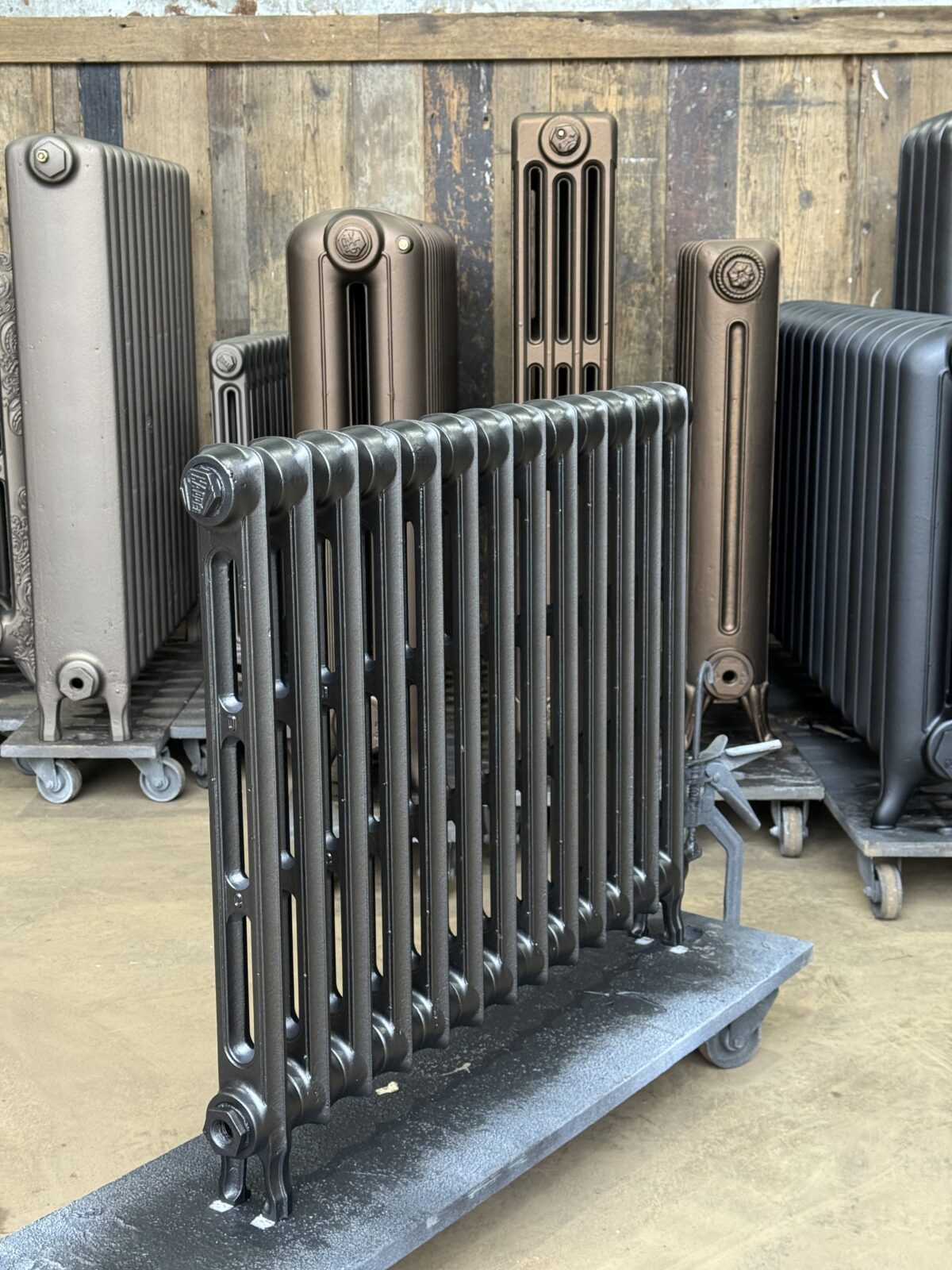Classic radiators Archives - Salvage Doctor - Cast Iron Radiators