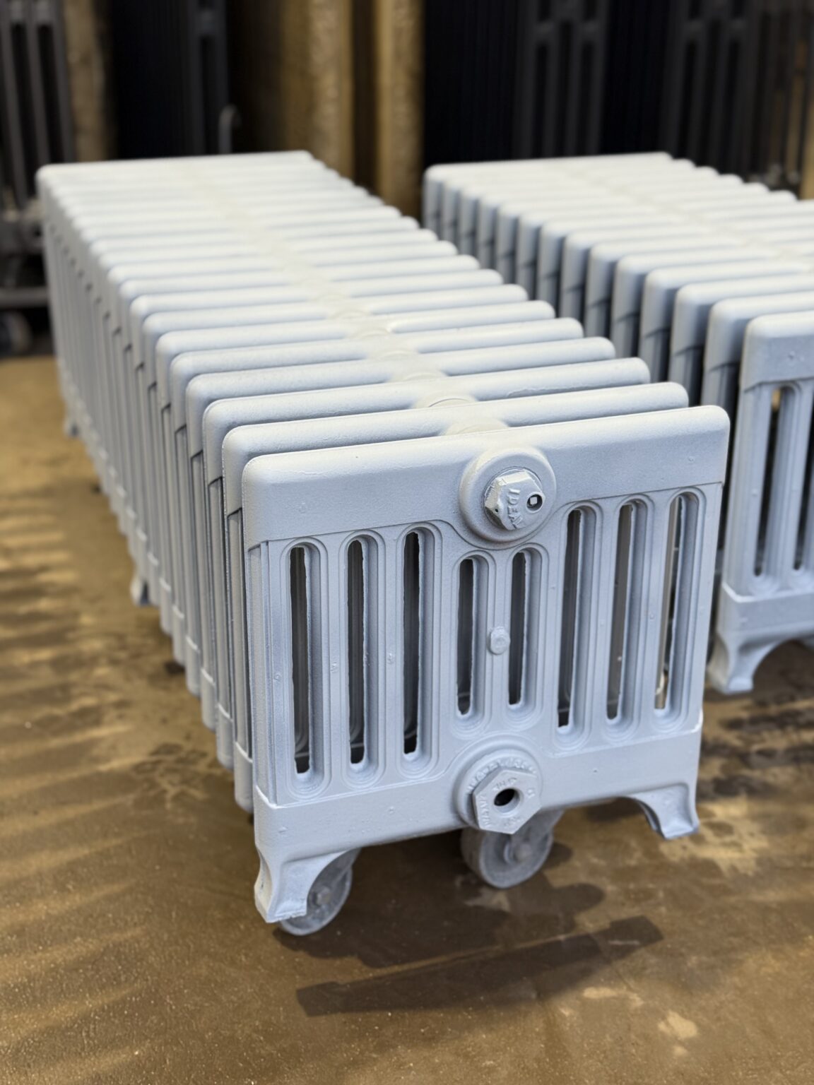 Classic radiators Archives - Salvage Doctor - Cast Iron Radiators